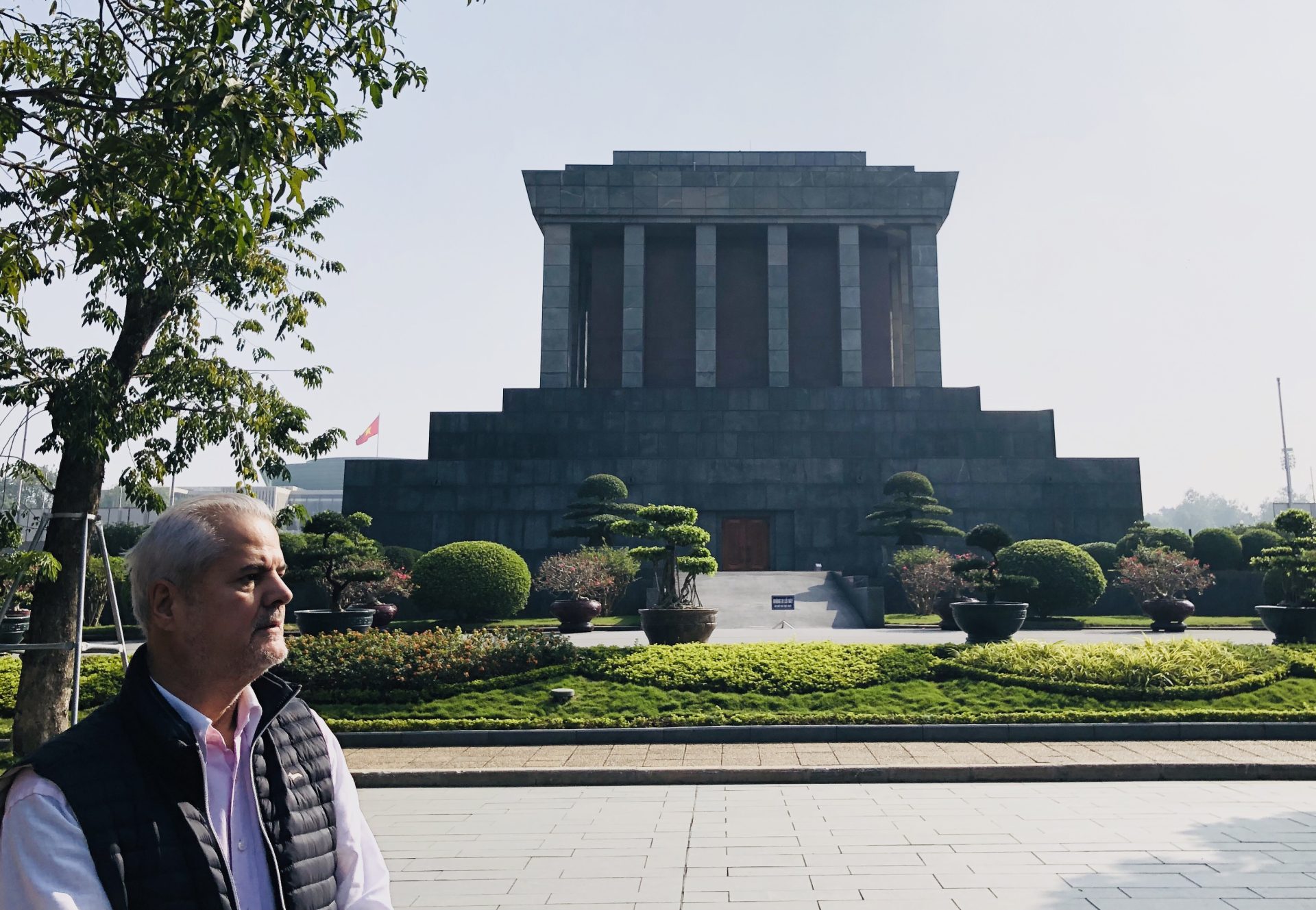 Ho Si Min – omul si legenda – ADRIAN NĂSTASE